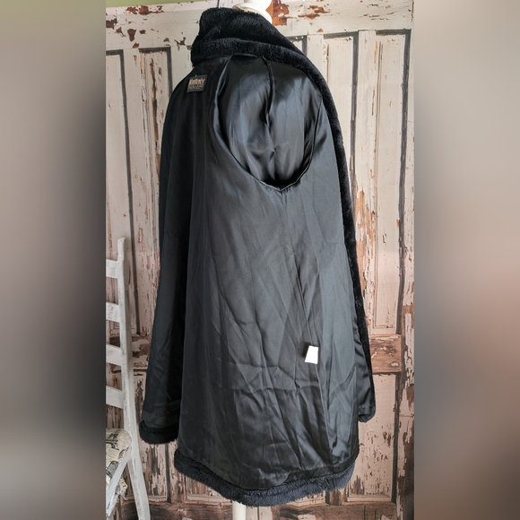 Monterey Fashions | Jackets & Coats | Monterey Fashions Faux Fur Coat ...
